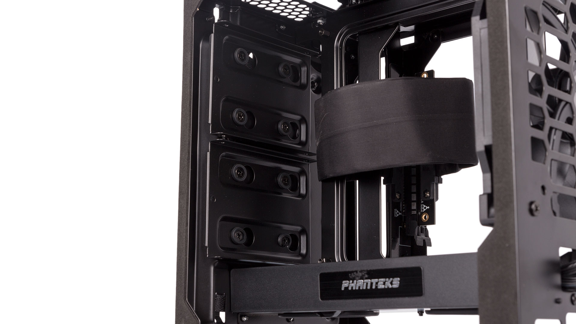 Phanteks Enthoo Evolv Shift Review | bit-tech.net Phanteks Enthoo Evolv Shift Review | bit-tech.net