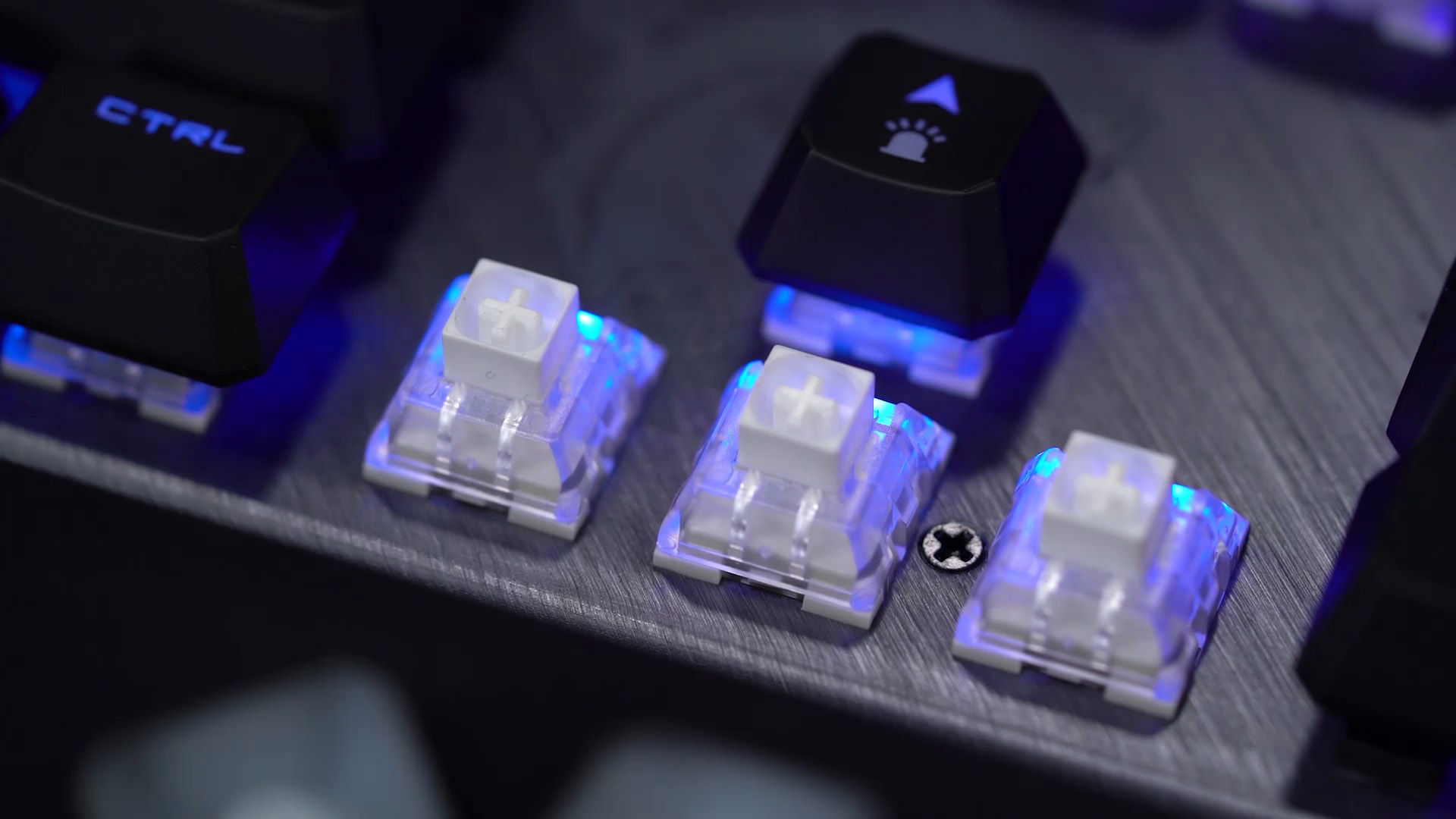 MSI Vigor GK50 Elite Box White Review | bit-tech.net